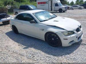 Balts BMW M3 2010 Klaipėda, ar dzinēja tilpumu 0.00 L un nobraukumu 188 tūkst. km par 7200 €, foto  vietnē AUTOMOTO.COM.LV