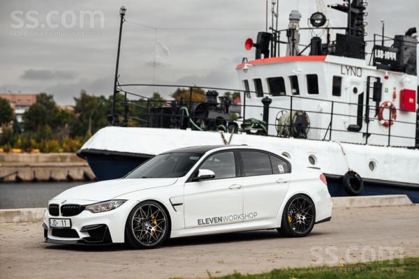 Balts BMW M3 2018 Liepāja, ar dzinēja tilpumu 3.00 L un nobraukumu 0 tūkst. km par 44900 €, foto 5 vietnē AUTOMOTO.COM.LV