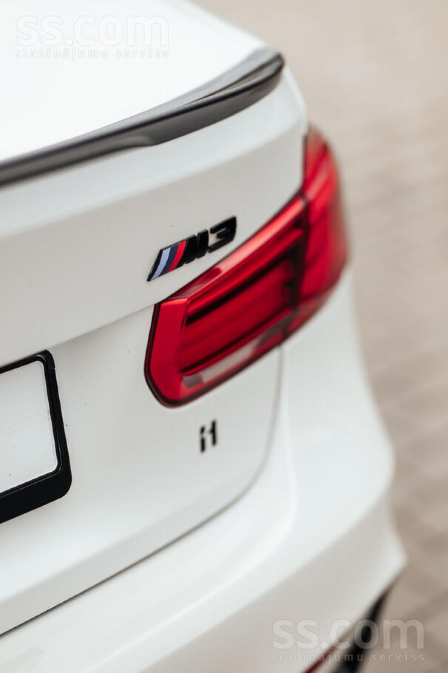 Balts BMW M3 2018 Liepāja, ar dzinēja tilpumu 3.00 L un nobraukumu 0 tūkst. km par 44900 €, foto 7 vietnē AUTOMOTO.COM.LV