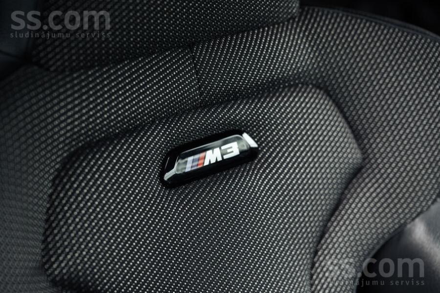 Balts BMW M3 2018 Liepāja, ar dzinēja tilpumu 3.00 L un nobraukumu 0 tūkst. km par 44900 €, foto 14 vietnē AUTOMOTO.COM.LV
