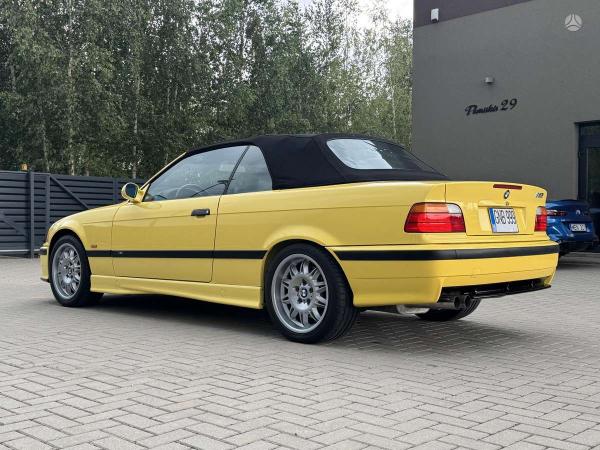 Yellow BMW M3 1999 in Kaunas, with an engine capacity of 3.15 L and mileage of 119 thousand km for 29900 €, photo 4 on AUTOMOTO.COM.LV