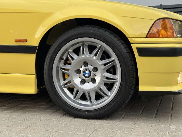 Yellow BMW M3 1999 in Kaunas, with an engine capacity of 3.15 L and mileage of 119 thousand km for 29900 €, photo 7 on AUTOMOTO.COM.LV