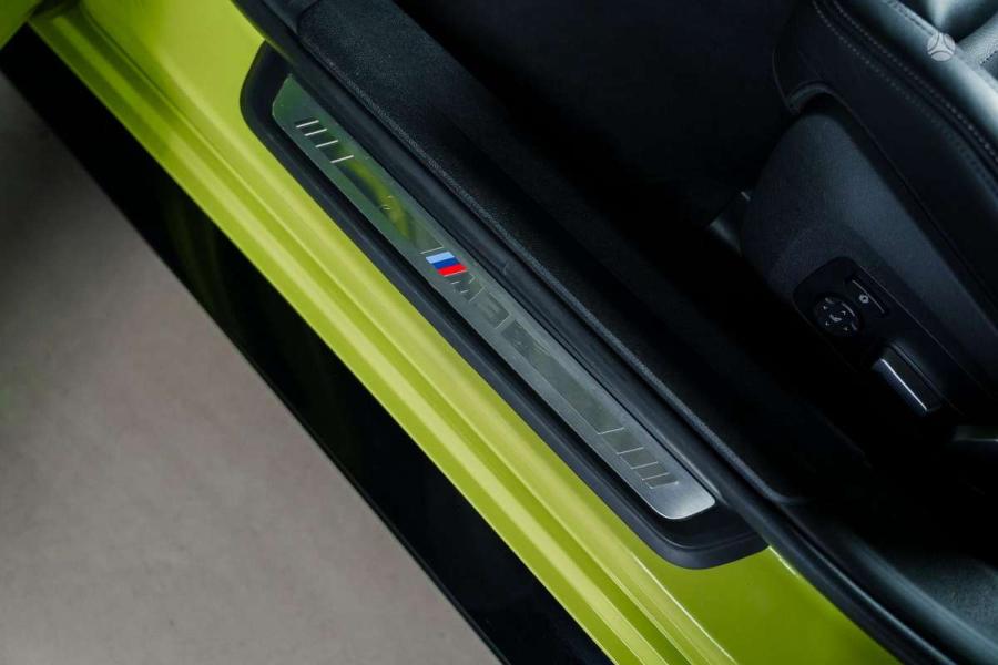 Yellow BMW M3 2022 in Vilnius, with an engine capacity of 2.99 L and mileage of 55 thousand km for 66500 €, photo 15 on AUTOMOTO.COM.LV