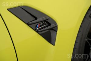 Yellow BMW M3 2024 in Riga, with an engine capacity of 3.00 L and mileage of 24 thousand km for 79900 €, photo 16 on AUTOMOTO.COM.LV