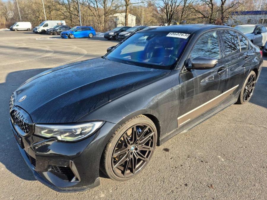 Black BMW M340 2020 in Elektrenai, with an engine capacity of 0.00 L and mileage of 116 thousand km for 26300 €, photo 12 on AUTOMOTO.COM.LV