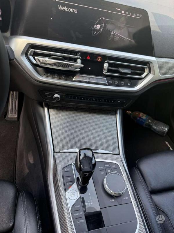 Black BMW M340 2020 in Vilnius, with an engine capacity of 3.00 L and mileage of 124 thousand km for 33000 €, photo 10 on AUTOMOTO.COM.LV