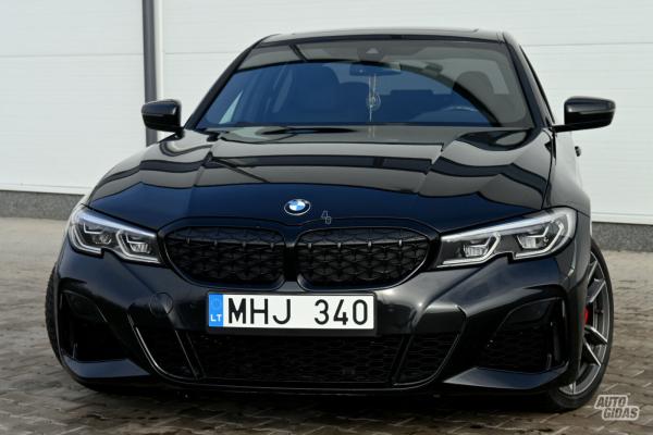 Black BMW M340 2021 in Kretinga, with an engine capacity of 3.00 L and mileage of 62 thousand km for 38999 €, photo 2 on AUTOMOTO.COM.LV