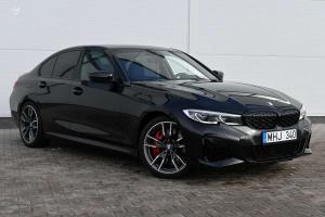 Black BMW M340 2021 in Kretinga, with an engine capacity of 3.00 L and mileage of 62 thousand km for 37499 €, photo 1 on AUTOMOTO.COM.LV