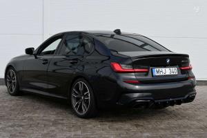 Black BMW M340 2021 in Kretinga, with an engine capacity of 3.00 L and mileage of 62 thousand km for 37499 €, photo 10 on AUTOMOTO.COM.LV