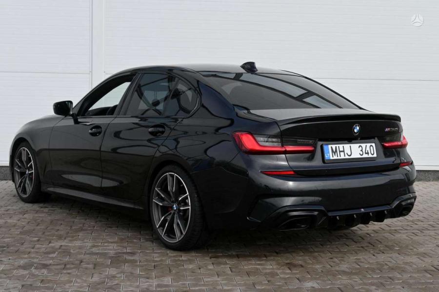 Black BMW M340 2021 in Kretinga, with an engine capacity of 3.00 L and mileage of 62 thousand km for 37499 €, photo 10 on AUTOMOTO.COM.LV
