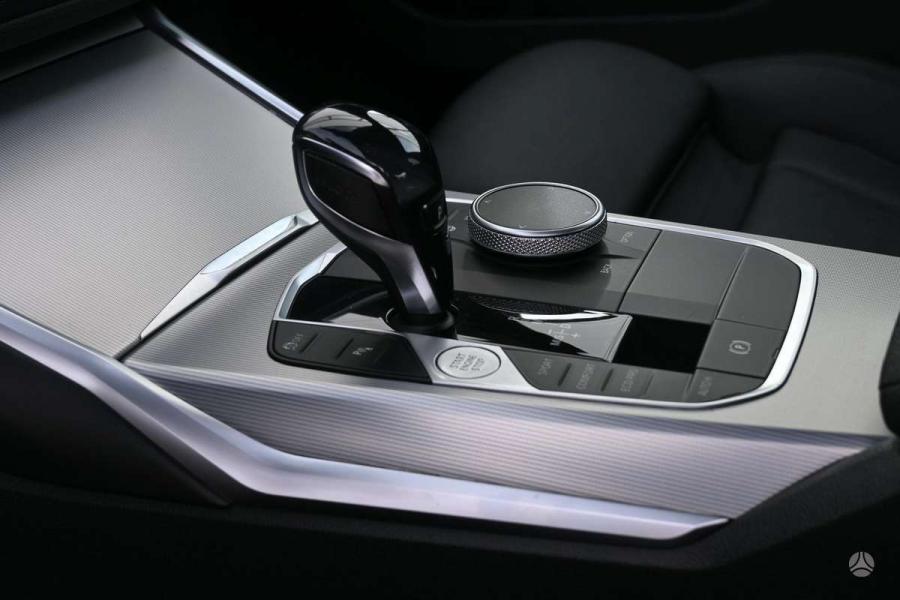 Melns BMW M340 2021 Kretinga, ar dzinēja tilpumu 3.00 L un nobraukumu 62 tūkst. km par 37499 €, foto 21 vietnē AUTOMOTO.COM.LV