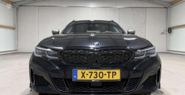 Black BMW M340 2019 in Kaunas, with an engine capacity of 3.00 L and mileage of 149 thousand km for 29700 €, photo 7 on AUTOMOTO.COM.LV