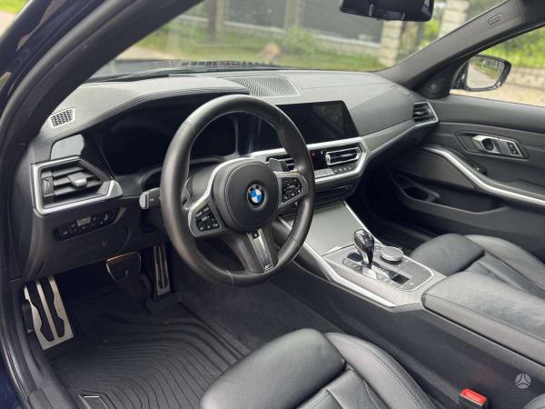 Blue BMW M340 2020 in Vilnius, with an engine capacity of 3.00 L and mileage of 99 thousand km for 24950 €, photo 8 on AUTOMOTO.COM.LV