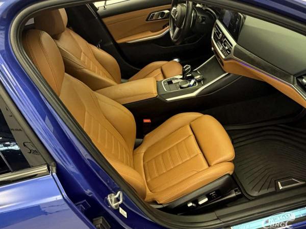 Blue BMW M340 2020 in Vilnius, with an engine capacity of 3.00 L and mileage of 102 thousand km for 37900 €, photo 6 on AUTOMOTO.COM.LV