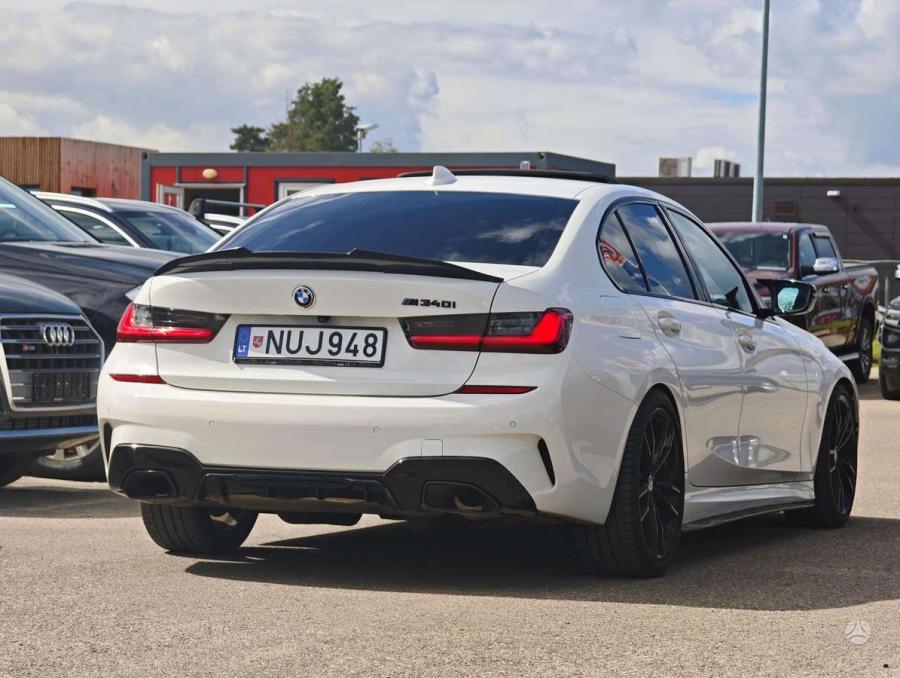 Balts BMW M340 2021 Viļņa, ar dzinēja tilpumu 3.00 L un nobraukumu 77 tūkst. km par 33299 €, foto 10 vietnē AUTOMOTO.COM.LV