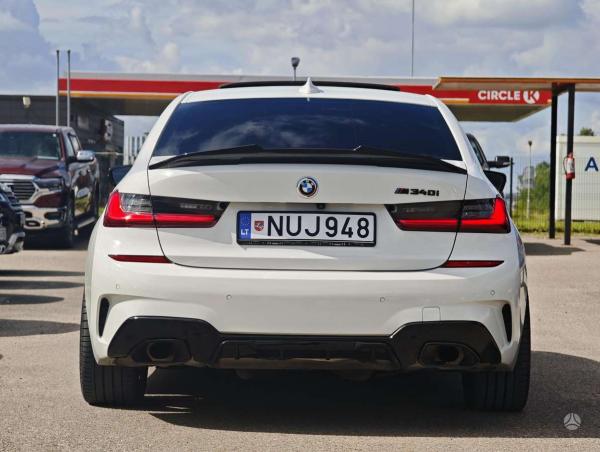 White BMW M340 2021 in Vilnius, with an engine capacity of 3.00 L and mileage of 77 thousand km for 33299 €, photo 10 on AUTOMOTO.COM.LV