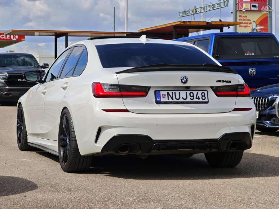 Balts BMW M340 2021 Viļņa, ar dzinēja tilpumu 3.00 L un nobraukumu 77 tūkst. km par 33299 €, foto 12 vietnē AUTOMOTO.COM.LV