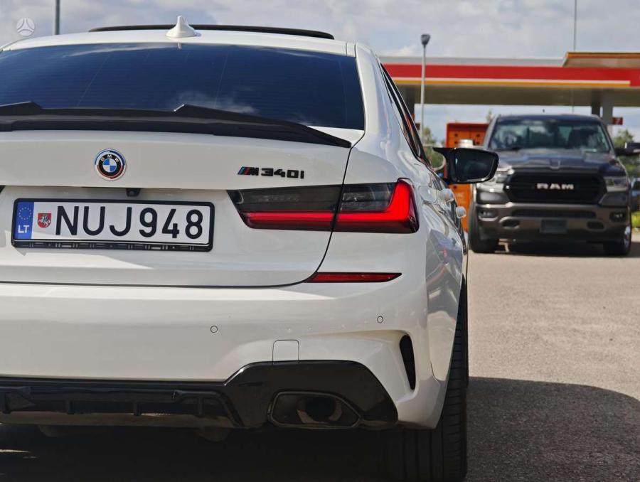 Balts BMW M340 2021 Viļņa, ar dzinēja tilpumu 3.00 L un nobraukumu 77 tūkst. km par 33299 €, foto 13 vietnē AUTOMOTO.COM.LV