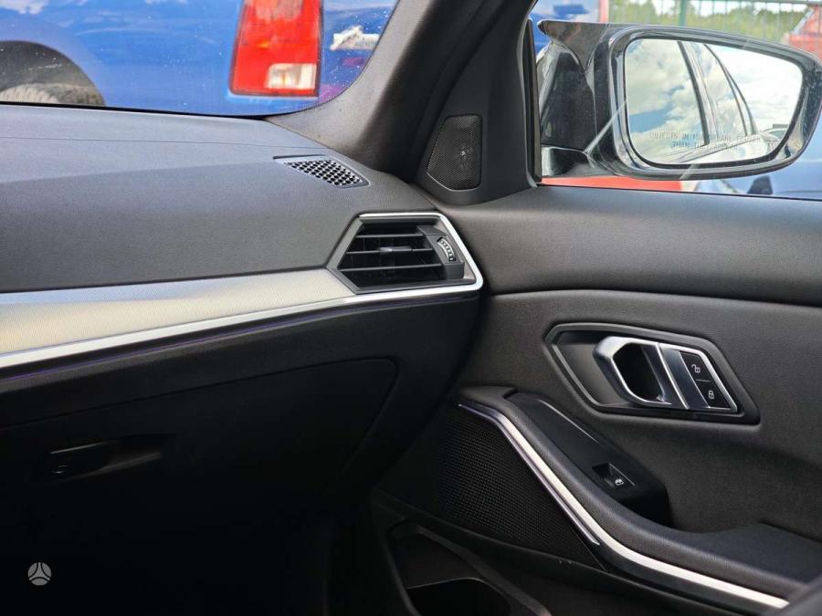 Balts BMW M340 2021 Viļņa, ar dzinēja tilpumu 3.00 L un nobraukumu 77 tūkst. km par 33299 €, foto 21 vietnē AUTOMOTO.COM.LV
