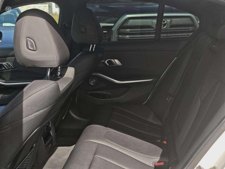 Balts BMW M340 2021 Viļņa, ar dzinēja tilpumu 3.00 L un nobraukumu 77 tūkst. km par 33299 €, foto 23 vietnē AUTOMOTO.COM.LV
