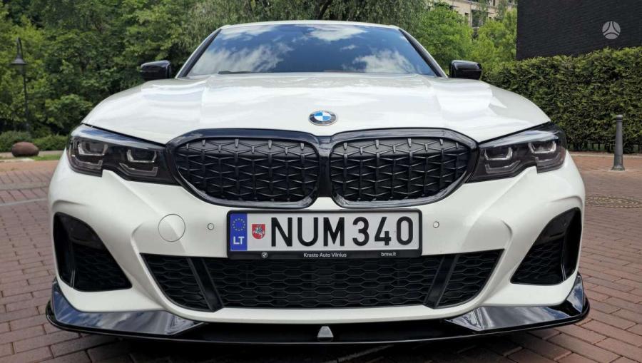White BMW M340 2022 in Vilnius, with an engine capacity of 3.00 L and mileage of 112 thousand km for 35600 €, photo 6 on AUTOMOTO.COM.LV