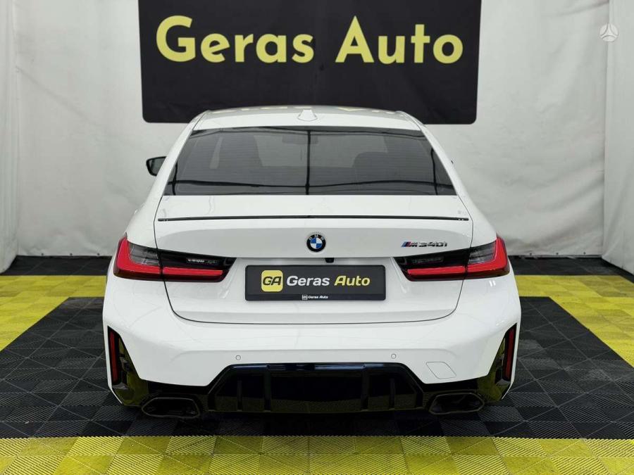 White BMW M340 2024 in Vilnius, with an engine capacity of 3.00 L and mileage of 24 thousand km for 48800 €, photo 6 on AUTOMOTO.COM.LV