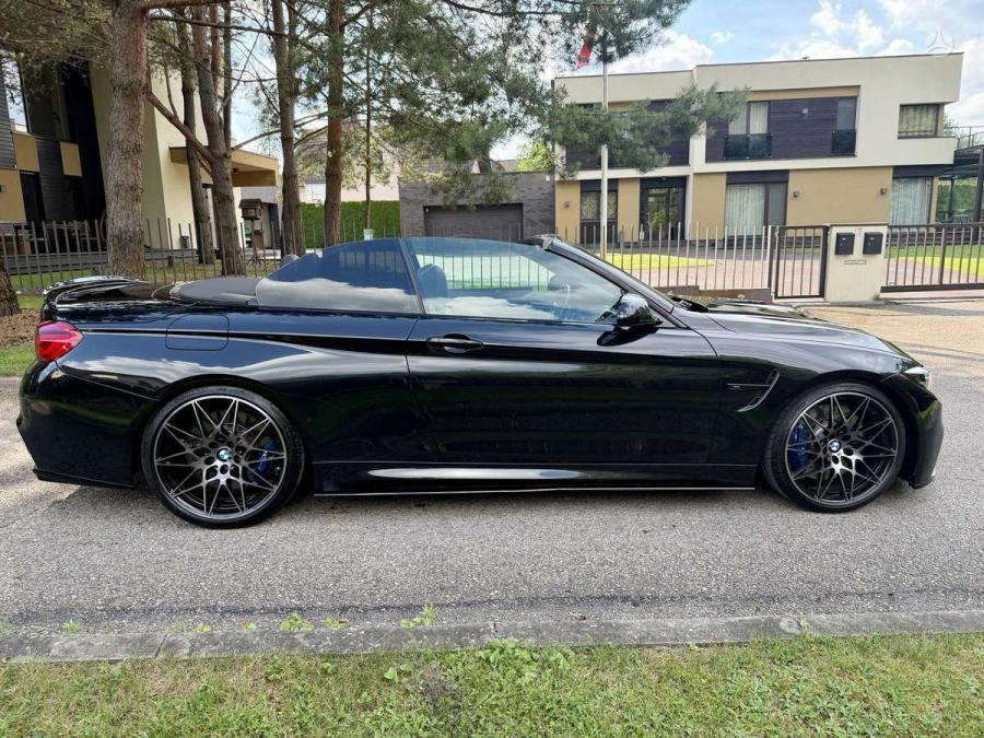 Black BMW M4 2016 in Vilnius, with an engine capacity of 2.98 L and mileage of 84 thousand km for 35990 €, photo 6 on AUTOMOTO.COM.LV