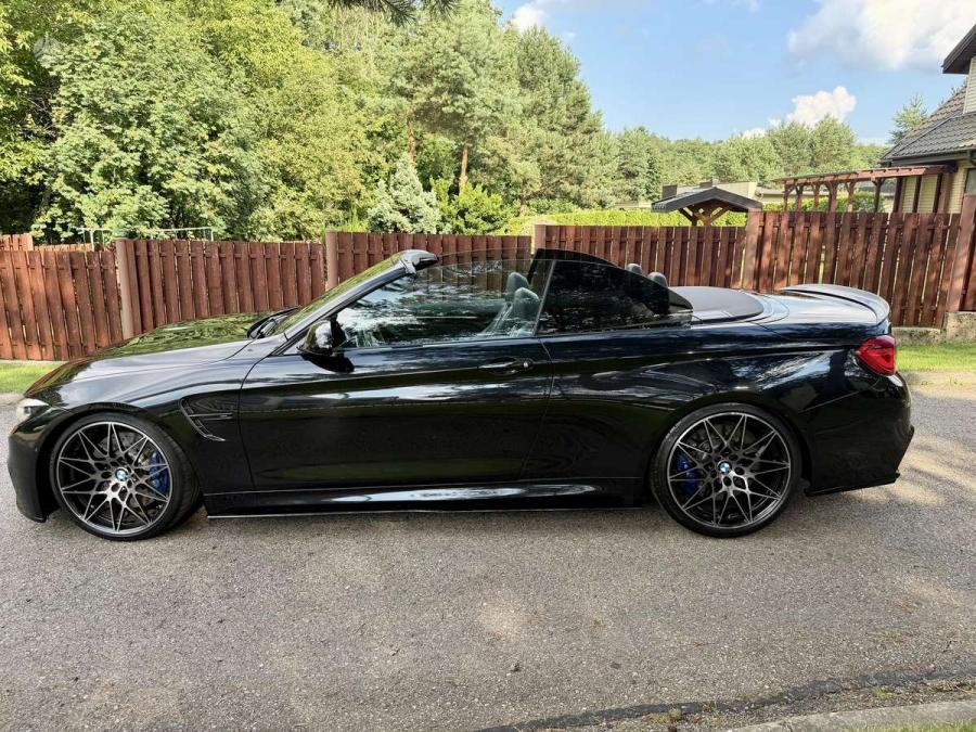Black BMW M4 2016 in Vilnius, with an engine capacity of 2.98 L and mileage of 84 thousand km for 35990 €, photo 10 on AUTOMOTO.COM.LV