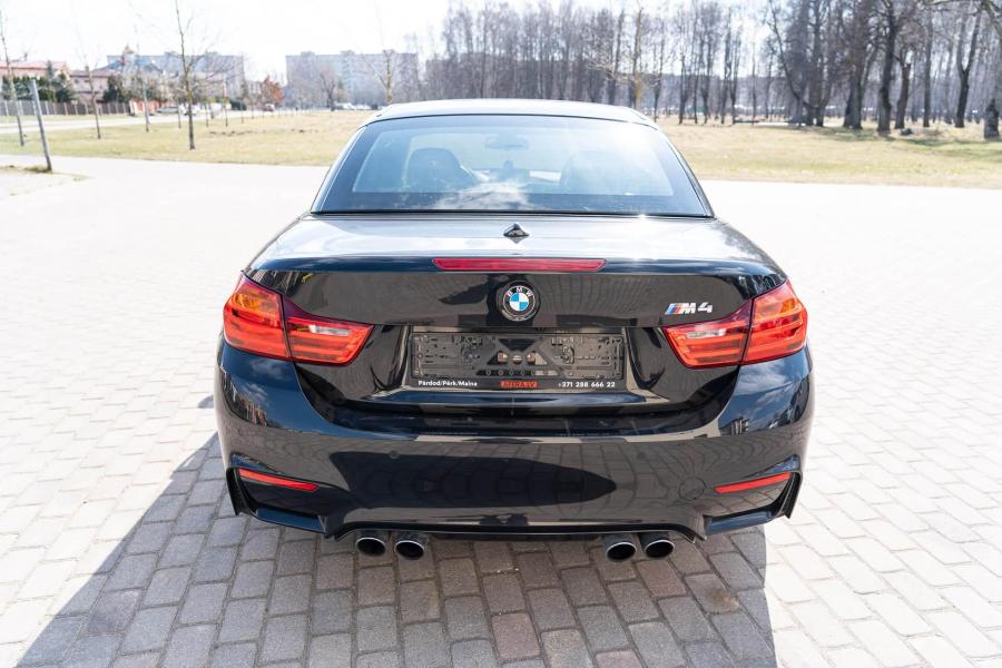 Черный БМВ M4 2016 в Рига, объемом двигателя 3.00 л и пробегом 168 тыс. км за 39900 €, фото 13 на AUTOMOTO.COM.LV