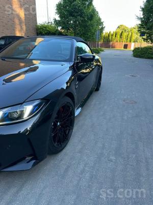 Black BMW M4 2024 in Riga, with an engine capacity of 3.00 L and mileage of 48 thousand km for 78000 €, photo 4 on AUTOMOTO.COM.LV