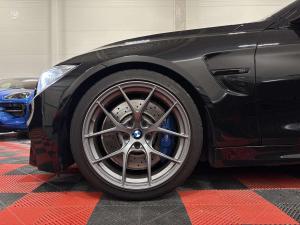 Black BMW M4 2015 in Vilnius, with an engine capacity of 2.98 L and mileage of 101 thousand km for 38490 €, photo 10 on AUTOMOTO.COM.LV