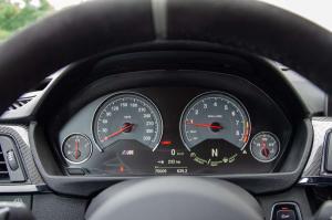 Black BMW M4 2015 in Vilnius, with an engine capacity of 3.00 L and mileage of 70 thousand km for 38000 €, photo 10 on AUTOMOTO.COM.LV