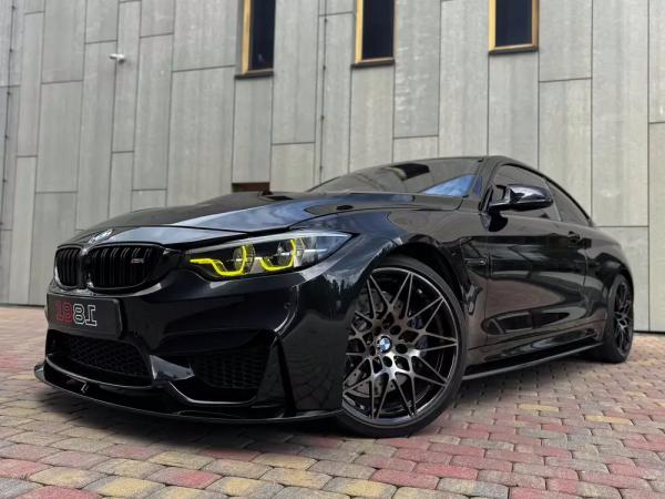 Black BMW M4 2020 in Riga, with an engine capacity of 3.00 L and mileage of 61 thousand km for 54000 €, photo 1 on AUTOMOTO.COM.LV