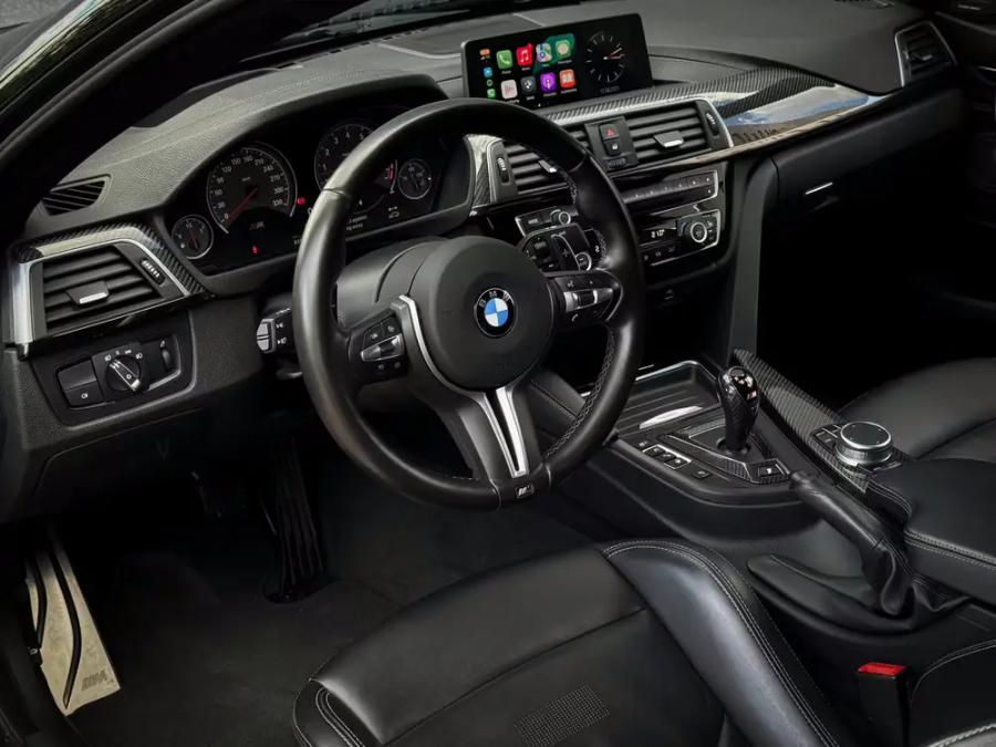 Black BMW M4 2020 in Riga, with an engine capacity of 3.00 L and mileage of 61 thousand km for 54000 €, photo 13 on AUTOMOTO.COM.LV