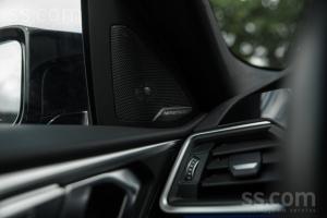 Black BMW M4 2022 in Tukums, with an engine capacity of 3.00 L and mileage of 68 thousand km for 69990 €, photo 13 on AUTOMOTO.COM.LV