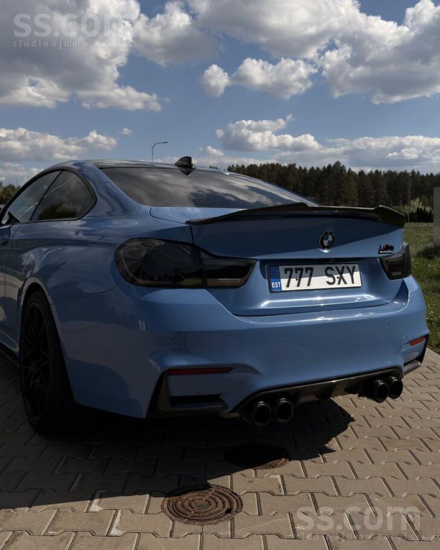 Zils BMW M4 2018 Rīga, ar dzinēja tilpumu 3.00 L un nobraukumu 112 tūkst. km par 46000 €, foto 5 vietnē AUTOMOTO.COM.LV
