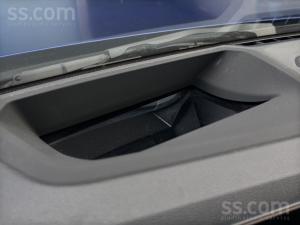 Blue BMW M4 2025 in Riga, with an engine capacity of 3.00 L and mileage of 10 thousand km for 92900 €, photo 16 on AUTOMOTO.COM.LV