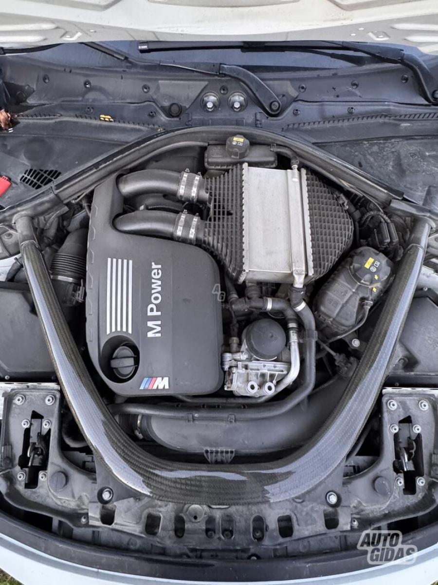 BMW M4 2017 in Kretinga, with an engine capacity of 3.00 L and mileage of 180 thousand km for 29999 €, photo 11 on AUTOMOTO.COM.LV