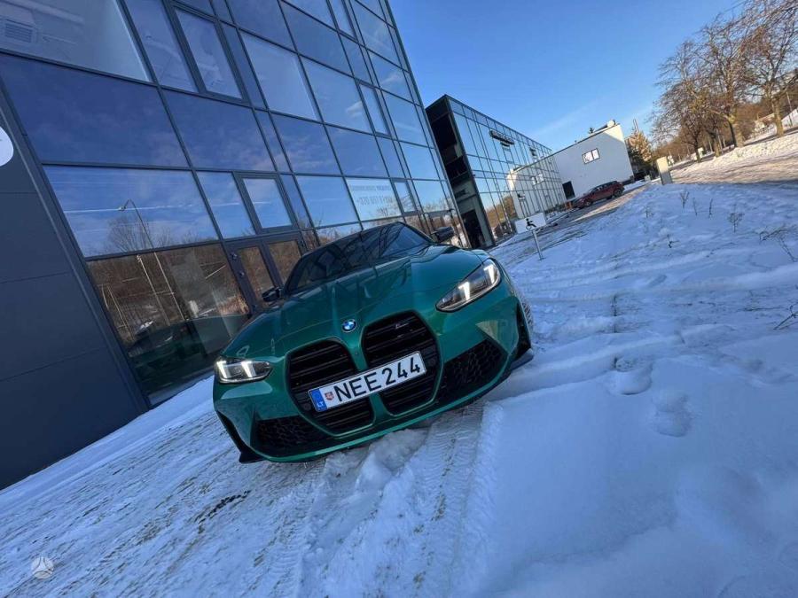 Green BMW M4 2024 in Kaunas, with an engine capacity of 3.00 L and mileage of 29 thousand km for 82000 €, photo 3 on AUTOMOTO.COM.LV