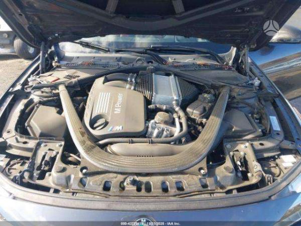 Grey BMW M4 2015 in Klaipeda, with an engine capacity of 2.98 L and mileage of 186 thousand km for 9900 €, photo 10 on AUTOMOTO.COM.LV
