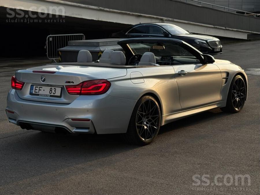 Grey BMW M4 2018 in Riga, with an engine capacity of 3.00 L and mileage of 92 thousand km for 49900 €, photo 5 on AUTOMOTO.COM.LV