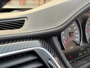 Grey BMW M4 2018 in Riga, with an engine capacity of 3.00 L and mileage of 92 thousand km for 49900 €, photo 10 on AUTOMOTO.COM.LV