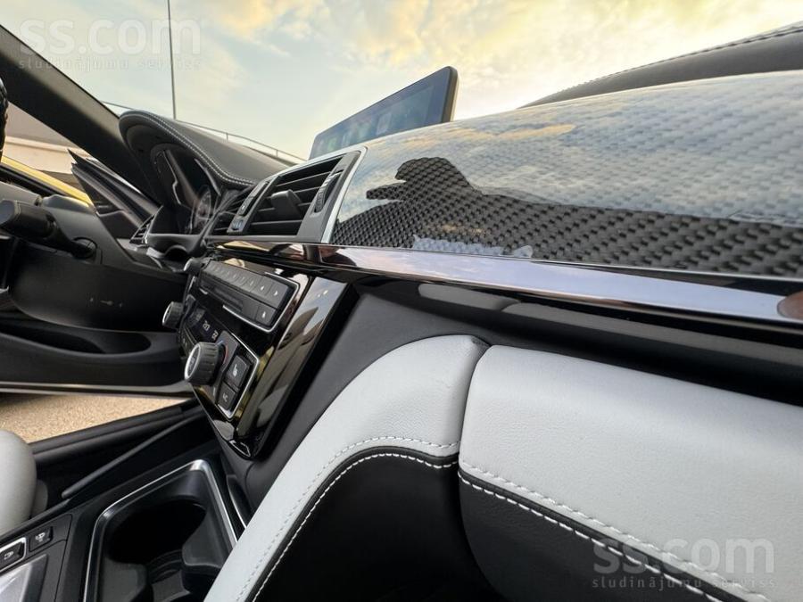 Grey BMW M4 2018 in Riga, with an engine capacity of 3.00 L and mileage of 92 thousand km for 49900 €, photo 16 on AUTOMOTO.COM.LV