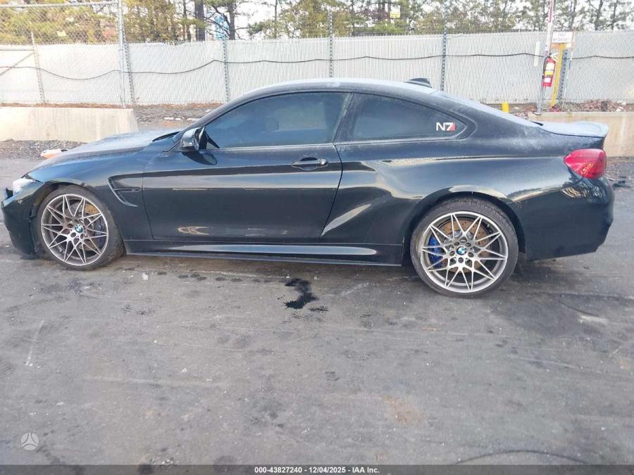 Grey BMW M4 2017 in Kaunas, with an engine capacity of 2.98 L and mileage of 119 thousand km for 19000 €, photo 5 on AUTOMOTO.COM.LV
