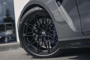 Grey BMW M4 2024 in Vilnius, with an engine capacity of 2.99 L and mileage of 9 thousand km for 75000 €, photo 17 on AUTOMOTO.COM.LV