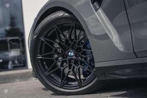 Grey BMW M4 2024 in Klaipeda, with an engine capacity of 2.99 L and mileage of 12 thousand km for 77900 €, photo 17 on AUTOMOTO.COM.LV