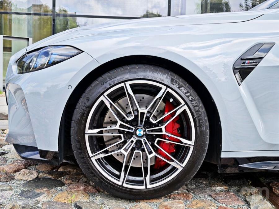 Grey BMW M4 2024 in Riga, with an engine capacity of 3.00 L and mileage of 10 thousand km for 94444 €, photo 10 on AUTOMOTO.COM.LV