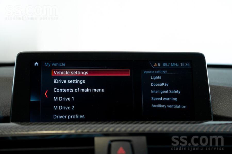 Oranžs BMW M4 2015 Rīga, ar dzinēja tilpumu 3.00 L un nobraukumu 117 tūkst. km par 34990 €, foto 27 vietnē AUTOMOTO.COM.LV