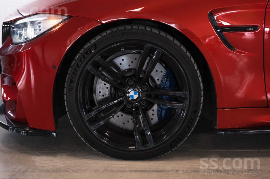 Oranžs BMW M4 2015 Rīga, ar dzinēja tilpumu 3.00 L un nobraukumu 117 tūkst. km par 34990 €, foto 35 vietnē AUTOMOTO.COM.LV