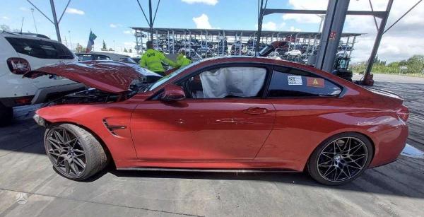 Oranžs BMW M4 2017 Kauņa, ar dzinēja tilpumu 0.00 L un nobraukumu 83 tūkst. km par 29990 €, foto 4 vietnē AUTOMOTO.COM.LV